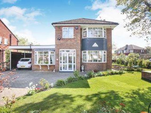 3 Bedrooms Detached house for sale in Holliney Road, Manchester, Greater Manchester M22