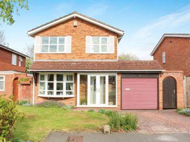 3 Bedrooms Detached house for sale in Leander Gardens, Birmingham B14