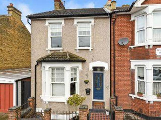 3 Bedrooms Detached house for sale in Lincoln Road, Sidcup DA14