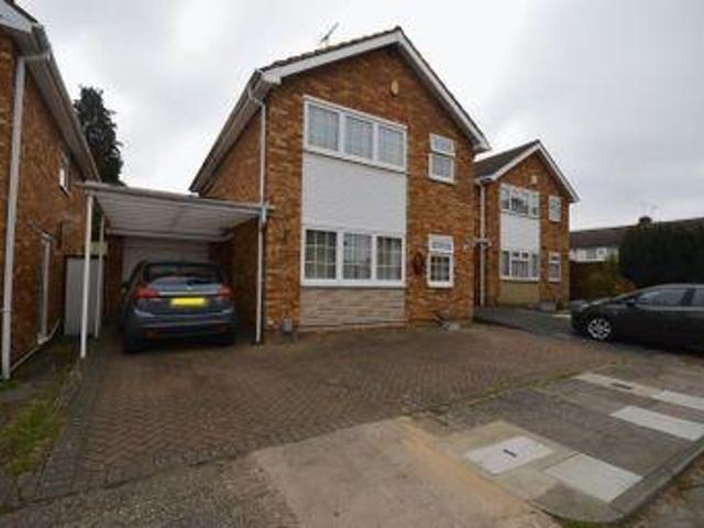 3 Bedrooms Detached house for sale in Lonsdale Close, Luton LU3