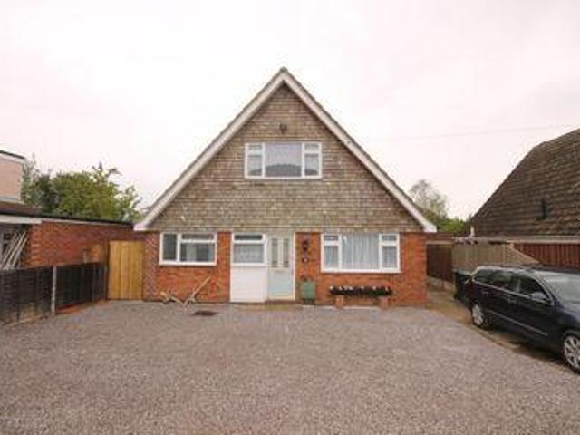 3 Bedrooms Detached house for sale in Lower Shelton Road, Upper Shelton MK43