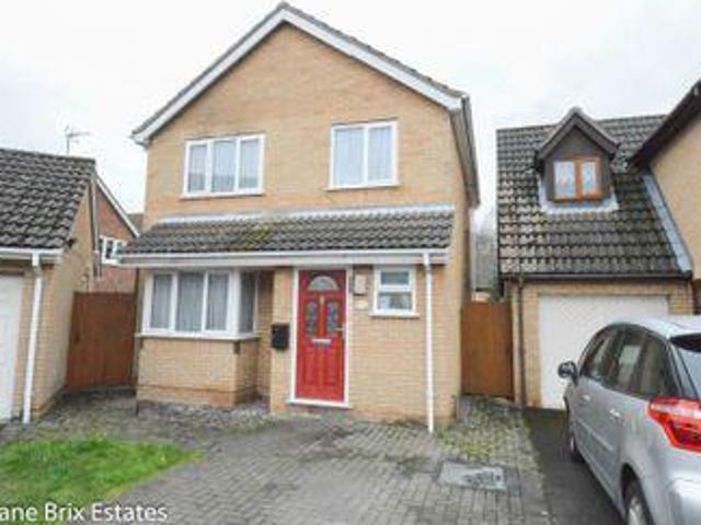 3 Bedrooms Detached house for sale in Pampas Close, Colchester CO4