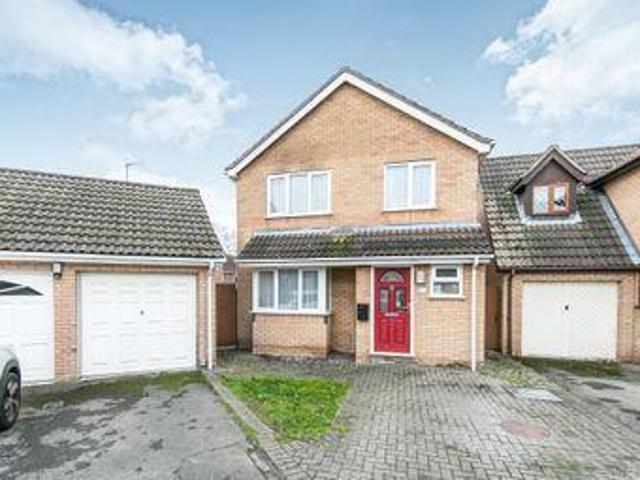 3 Bedrooms Detached house for sale in Pampas Close, Highwoods, Colchester CO4