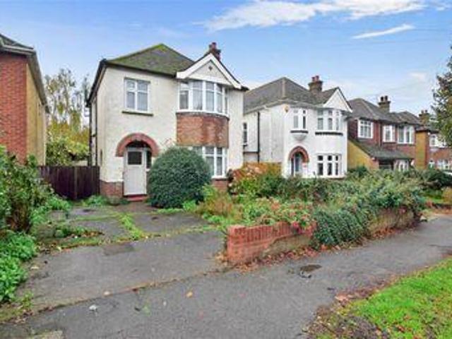 3 Bedrooms Detached house for sale in Park Drive, Sittingbourne, Kent ME10