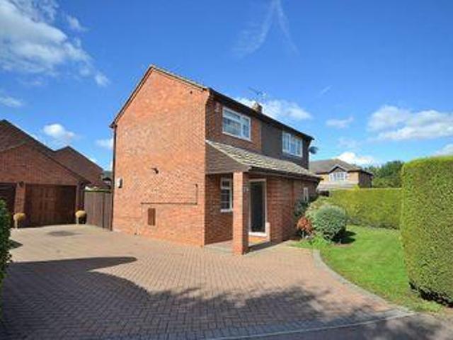 3 Bedrooms Detached house for sale in Penningtons, Bishop´s Stortford CM23