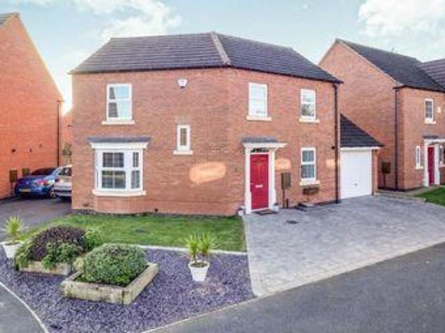 3 Bedrooms Detached house for sale in Peregrine Road, Hucknall, Nottingham, Nottinghamshire NG15