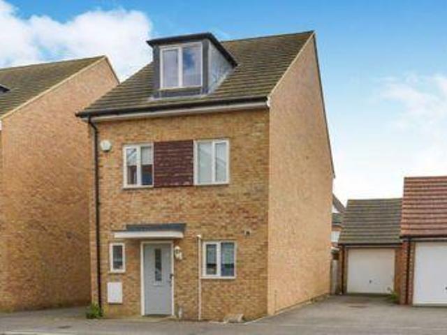 3 Bedrooms Detached house for sale in Primrose Lane, Broughton, Milton Keynes MK10