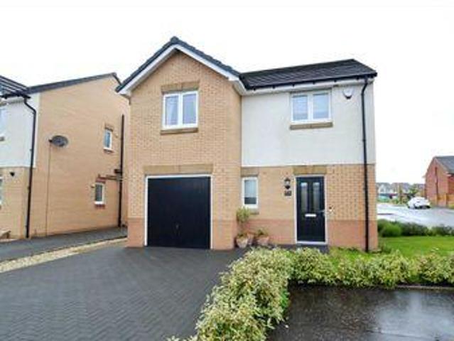 3 Bedrooms Detached house for sale in Ravenscliff Road, Motherwell ML1