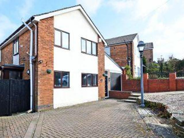 3 Bedrooms Detached house for sale in Rosamond Avenue, Bradway, Sheffield S17