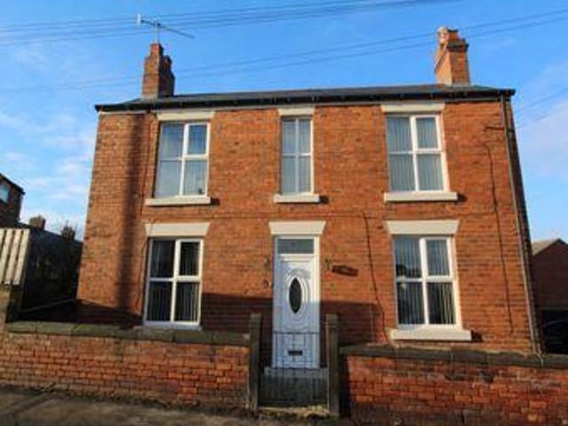 3 Bedrooms Detached house for sale in St. Johns Road, Chesterfield S41