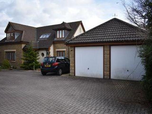 3 Bedrooms Detached house for sale in Stone Lane, Winterbourne Down, Bristol BS36