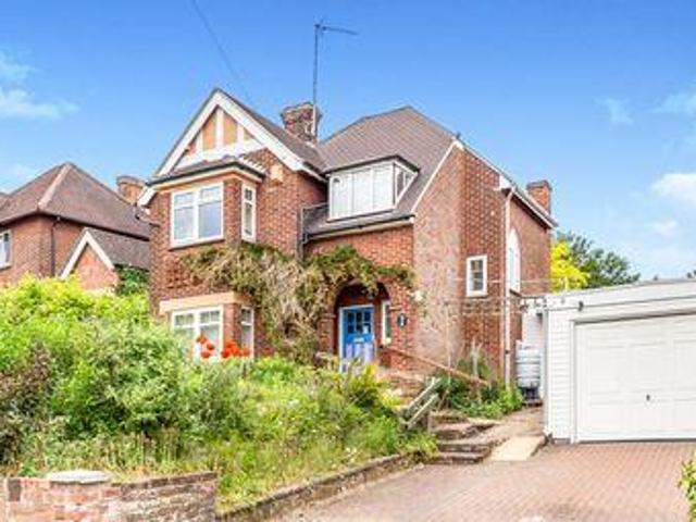 3 Bedrooms Detached house for sale in Sandy Close, Hertford SG14
