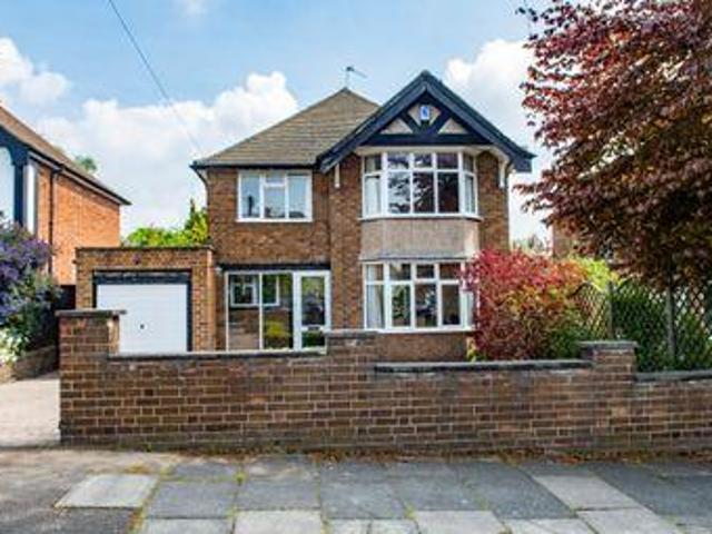 3 Bedrooms Detached house for sale in Sandy Lane, Bramcote, Nottingham NG9