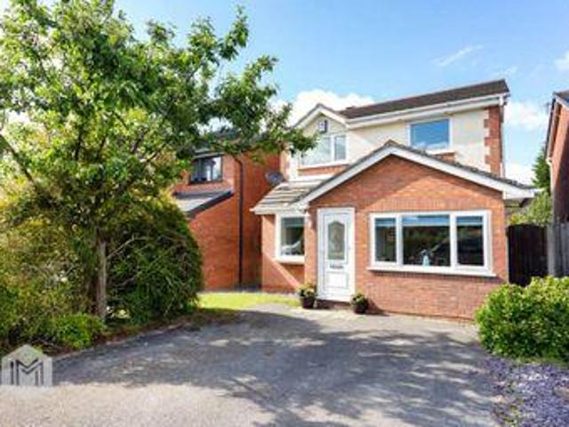 3 Bedrooms Detached house for sale in Sandalwood, Westhoughton, Bolton, Greater Manchester BL5