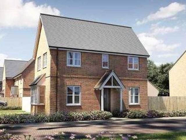 3 Bedrooms Detached house for sale in Sandhurst Gardens, High Street, Sandhurst GU47