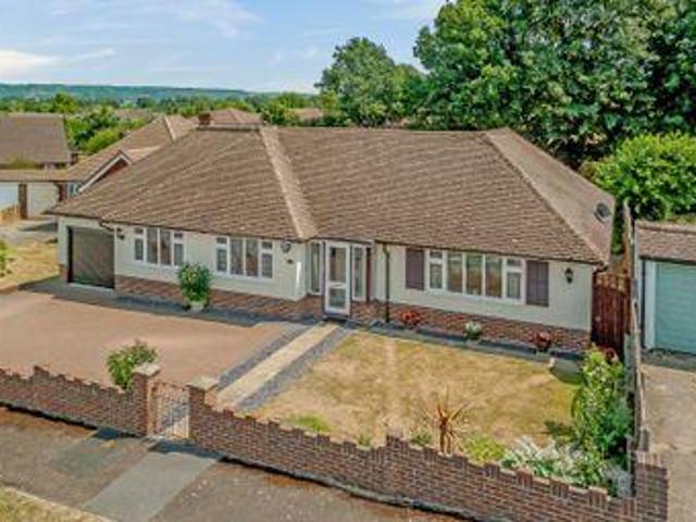 3 Bedrooms Detached house for sale in Sandilands, Sevenoaks, Kent TN13