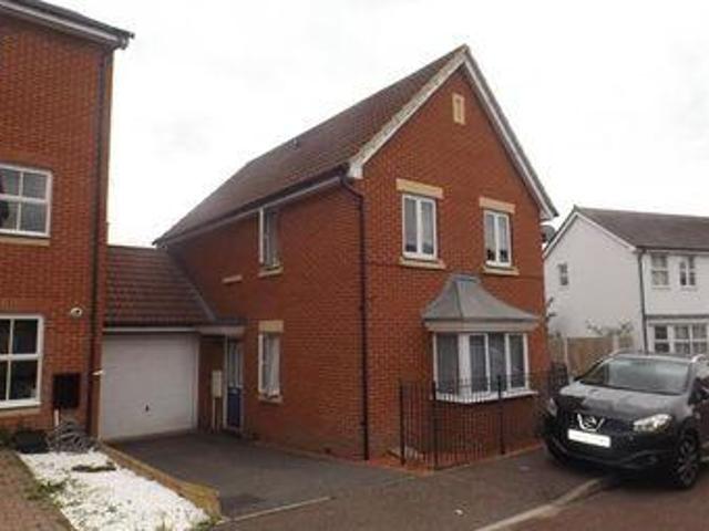 3 Bedrooms Detached house for sale in Septimus Drive, Highwoods, Colchester CO4