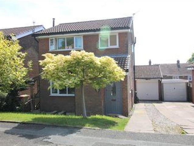 3 Bedrooms Detached house for sale in Shoreswood, Bolton BL1