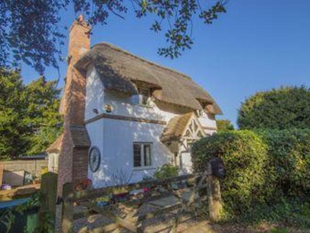 3 Bedrooms Detached house for sale in Silchester, Reading RG7