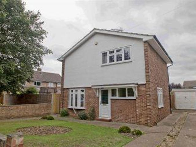 3 Bedrooms Detached house for sale in Sipson Road, West Drayton UB7