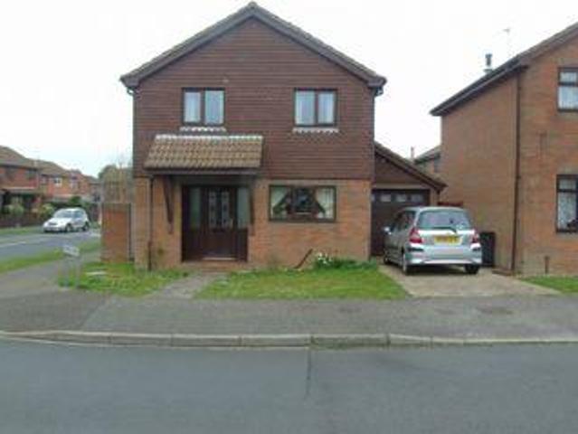 3 Bedrooms Detached house for sale in Sorrel Drive, Eastbourne BN23