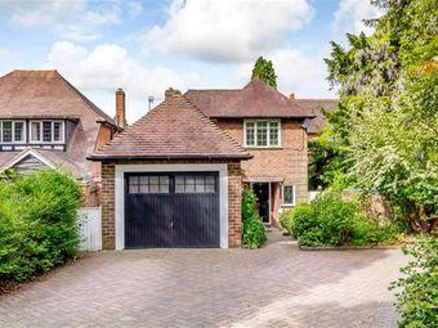 3 Bedrooms Detached house for sale in Tudor Hill, Sutton Coldfield B73