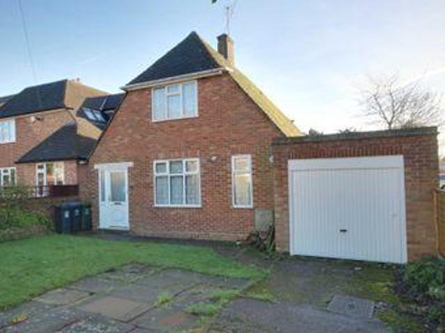 3 Bedrooms Detached house for sale in Tenzing Road, Hemel Hempstead Industrial Estate, Hemel Hempstead HP2