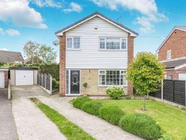 3 Bedrooms Detached house for sale in The Lings, Armthorpe, Doncaster DN3