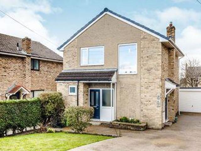 3 Bedrooms Detached house for sale in Thorpe Lane, Almondbury, Huddersfield HD5