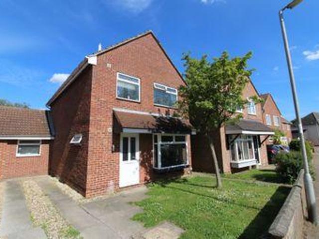 3 Bedrooms Detached house for sale in Tollgate Drive, Stanway, Colchester CO3
