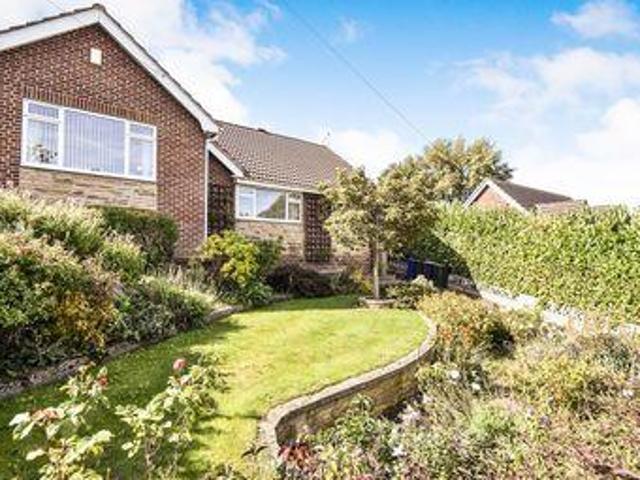 3 Bedrooms Detached house for sale in Treecrest Rise, Barnsley S75