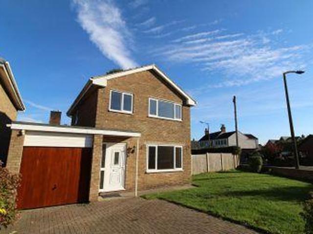 3 Bedrooms Detached house for sale in Warwick Close, Hatfield Woodhouse, Doncaster DN7