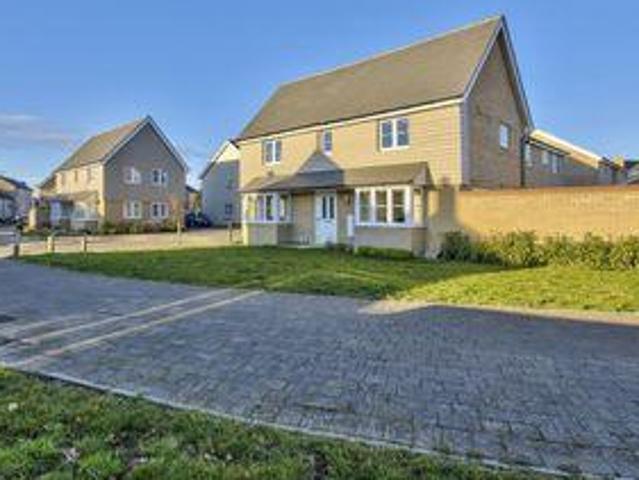 3 Bedrooms Detached house for sale in Waterland, St Neots, Cambridgeshire PE19