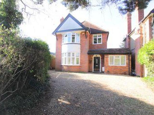 3 Bedrooms Detached house for sale in Westwood Road, Tilehurst, Reading RG31