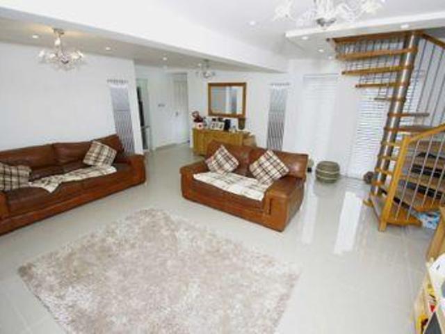3 Bedrooms Detached house for sale in Whitton Mews, Horwich, Bolton BL6