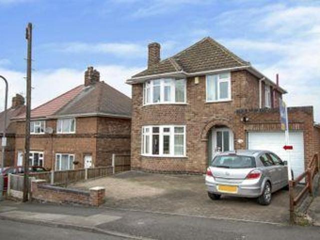 3 Bedrooms Detached house for sale in Windsor Street, Stapleford, Nottingham NG9