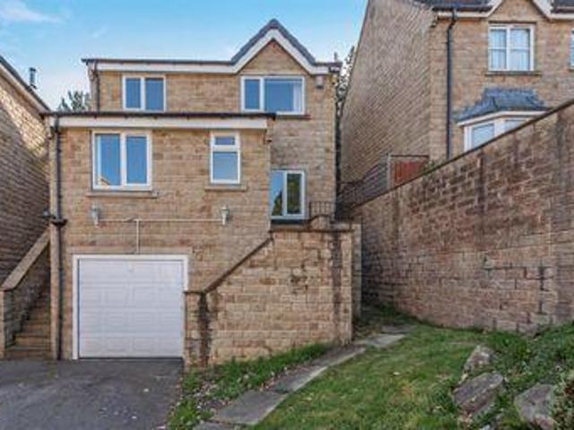 3 Bedrooms Detached house for sale in Woodlea Avenue, Huddersfield HD3