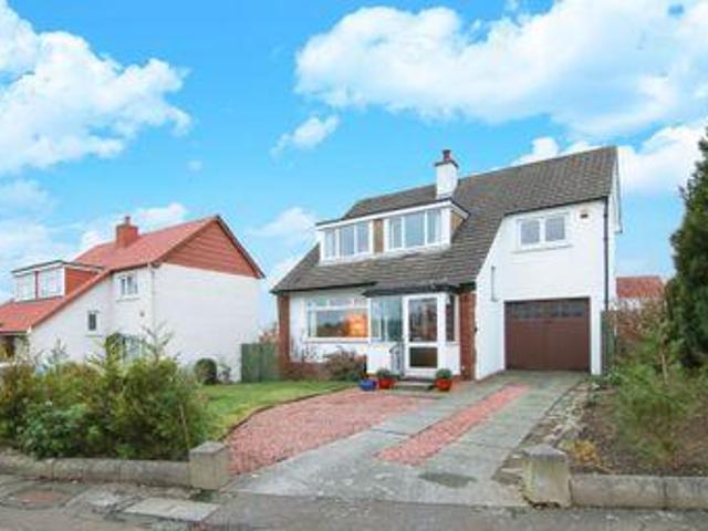 3 Bedrooms Detached house for sale in 32 Silverknowes Road, Silverknowes EH4