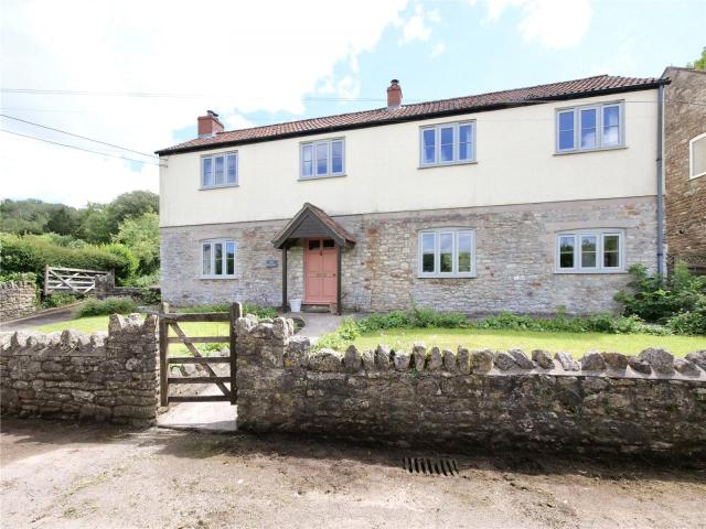 3 Bedrooms Detached House To Let
