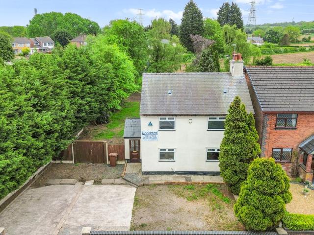 3 Bedrooms, Detached House