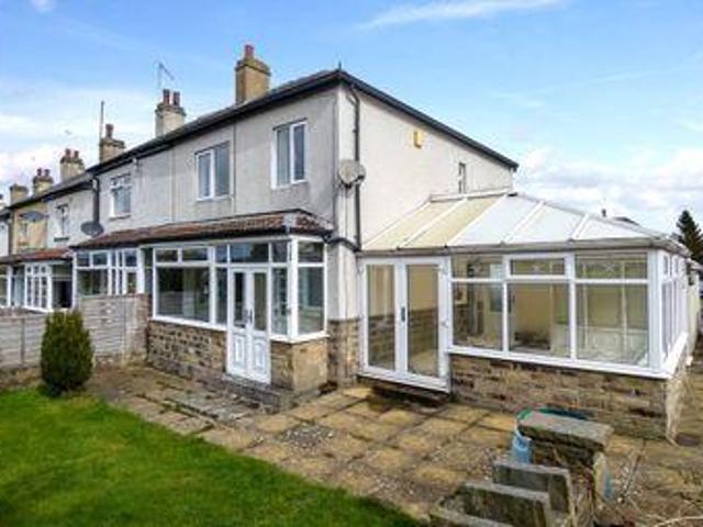 3 Bedrooms End terrace house for rent in Main Street, Wilsden, Bradford, West Yorkshire BD15