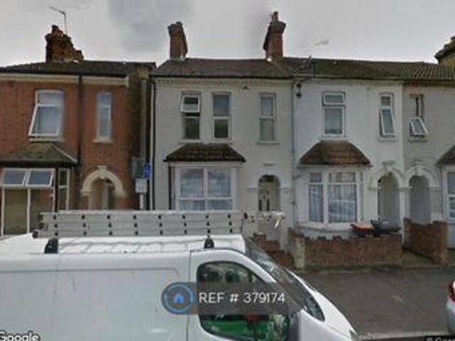 3 Bedrooms End terrace house for rent in Millbrook Road, Bedford MK42