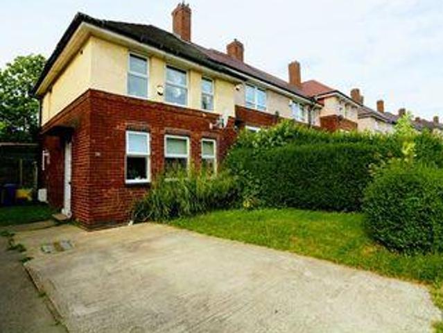 3 Bedrooms End terrace house for rent in Adkins Road, Sheffield S5