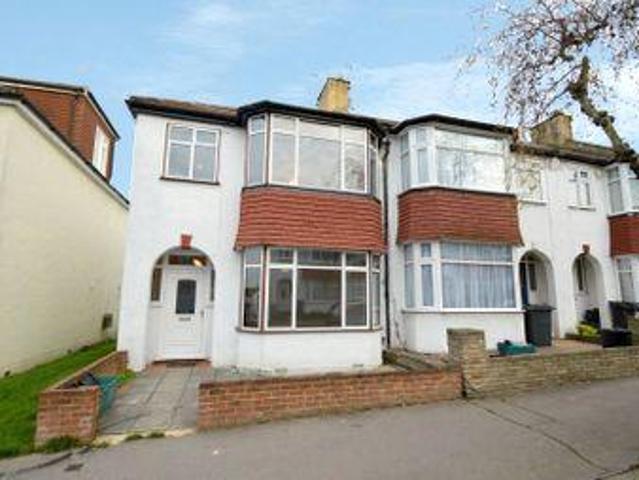 3 Bedrooms End terrace house for rent in Barmouth Road, Croydon CR0