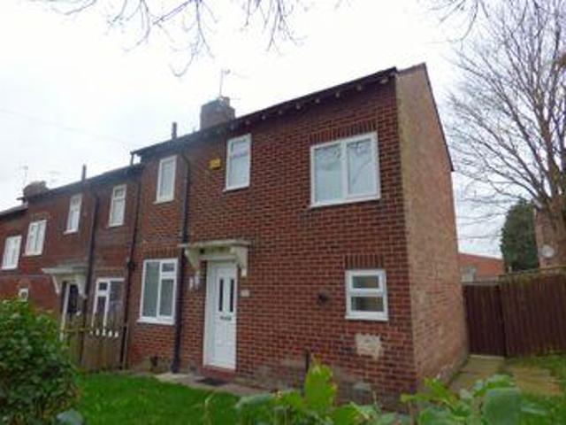 3 Bedrooms End terrace house for rent in Blantyre Street, Swinton, Manchester M27