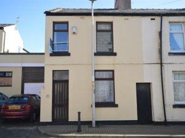 3 Bedrooms End terrace house for rent in Caroline Street, Blackpool FY1
