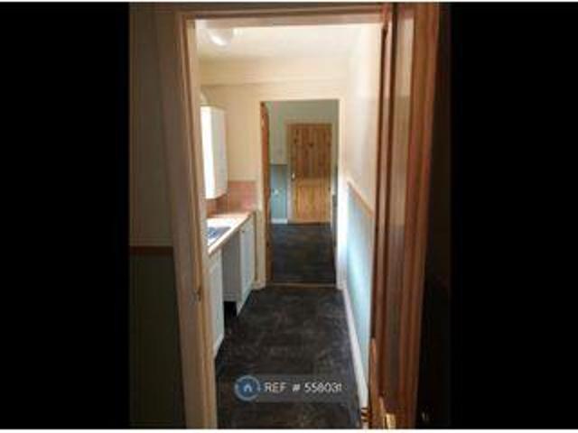 3 Bedrooms End terrace house for rent in Dalefield Avenue, Normanton WF6