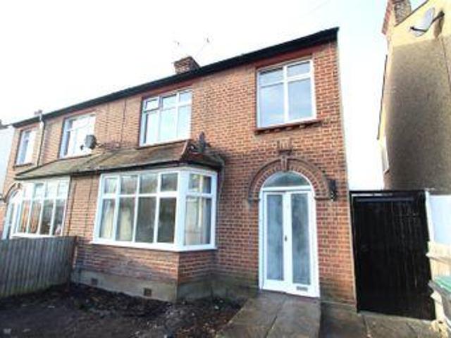 3 Bedrooms End terrace house for rent in Devonshire Road, Gravesend, Kent DA12