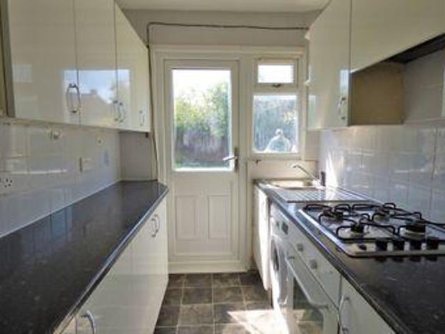 3 Bedrooms End terrace house for rent in Goshawk Gardens, Hayes, Greater London UB4