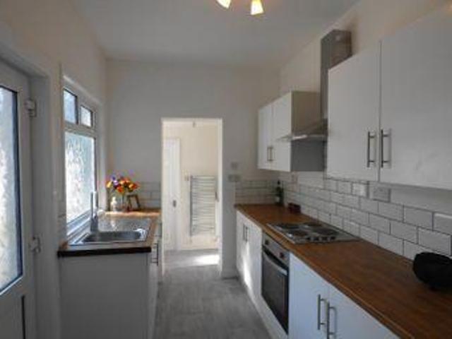 3 Bedrooms End terrace house for rent in Harris Street, Dentons Green, St. Helens WA10